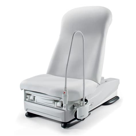 Midmark 626 Barrier Free® Power Exam Chair
