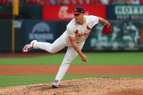 Mariners Cardinals Blockbuster 5 Player Trade Idea Sends Ryan Helsley