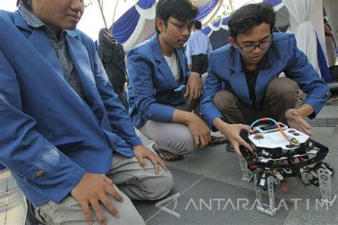 Prototipe Robot Pemadam Api