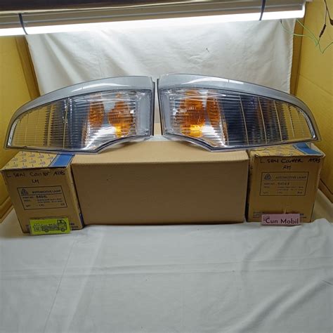Jual Lampu Sen Depan Canter Atas Merk Cpu 8404 Harga Per Pc Shopee