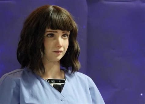 揚言毀滅人類的女機器人答記者問：ai比人類更優秀 每日頭條