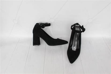 Шикарные туфли лодочки 40 размера — цена 950 грн в каталоге Туфли Купить женские вещи по