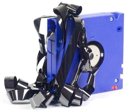 7 Tape Backup Advantages You Should Know About