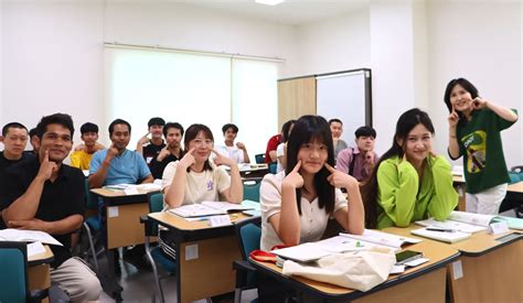 함께 배우고 성장하는 화성시 외국인 복지센터 한국어 수업 Korean Language Classes At Hwaseong Immigrants Community