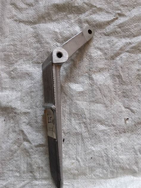 Педал газ Камаз Други авточасти 5320 Резервни части консумативи аксесоари Кюстендил