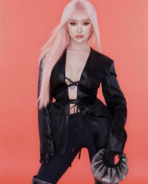 美 유명 뷰티인플루언서까지 사로잡은 K 뷰티의 마력니카타 드래건 한국 찾았다