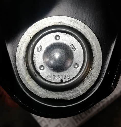 176. ( Замена Левого Рычага + Правой Шаровой 232.692 км ) — Renault ...