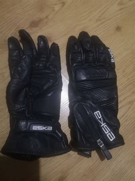 Перчатки eska размер L цена 350лей, 2 Балаклава vanucci цена 100лей, 3 ...