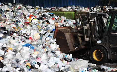 [폐플라스틱 전쟁]녹일까 태울까…시멘트·석화·소각업체 폐플라스틱 확보하라 아시아경제