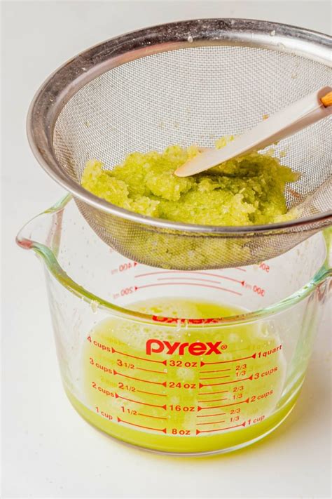 How To Make Celery Juice Low Carb Yum