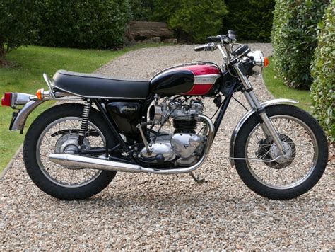 Triumph Tiger Cubclassic Super Bikes