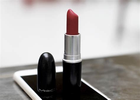 Mẫn Tiên bật mí cách makeup hàng ngày siêu tự nhiên mà vẫn tươi tắn dễ thương