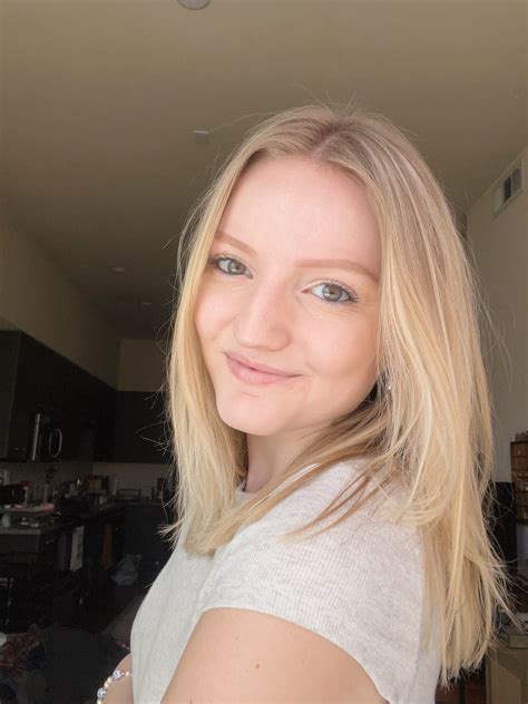 Hannah Jaques Medium