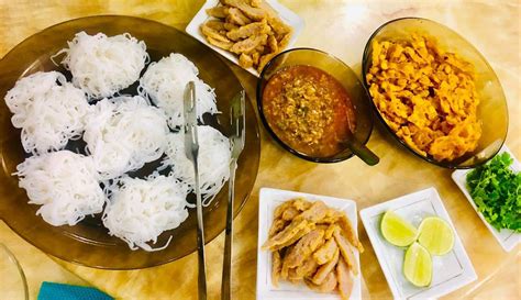 ေရႊကရုဏာ ေစတနာေဆးခန္း ဆေးဝါးဒါနအလှူ ကွယ်လွန်သူဦးလှစောခိုင်၁၀နှစ်ပ