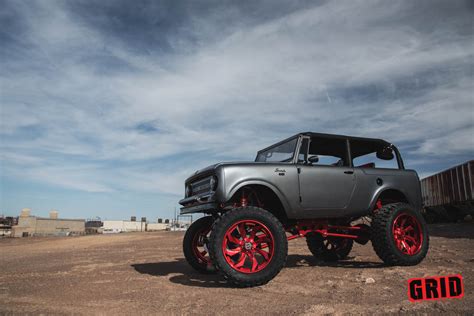 International Scout Grid Off Road