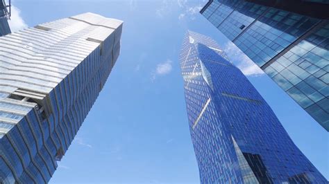 社论宏利金融公司标志玻璃大楼视频特效素材 千库网