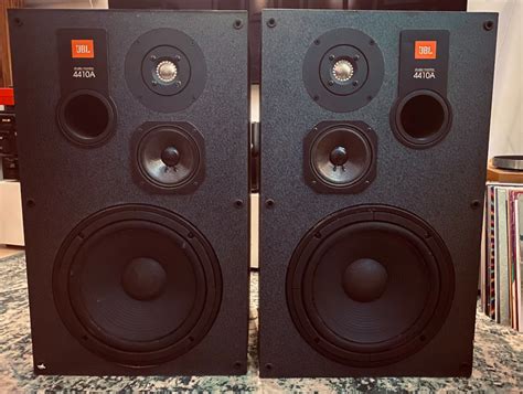 Jbl Studio Monitor Speakers Ref A Audio Soundbars Speakers Amplifiers On Carousell