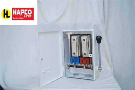 Single Pole Double Throw 63 A Main Switch DP 32 220 V At 3850 Piece In New Delhi