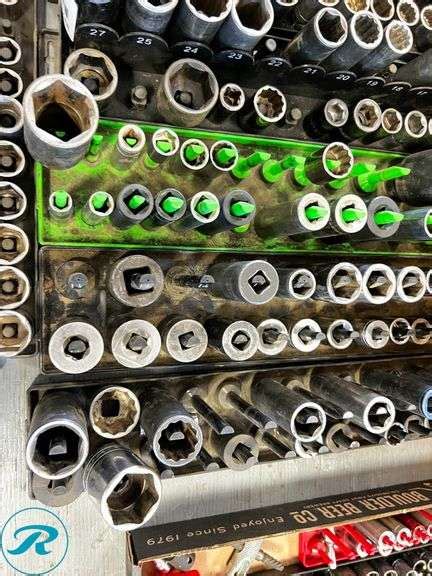 8 Plastic Socket Holders With Assorted Sockets Roller Auctions