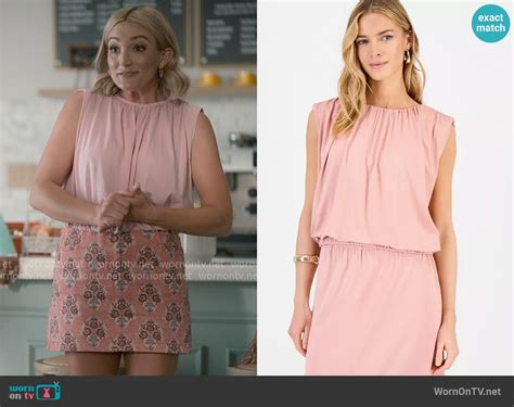 Wornontv Noreens Pink Top And Mini Skirt On Sweet Magnolias Jamie