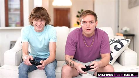 Vid Os Pornos Version Int Grale Moms Teach Sex Gratuites Momsteachsex Com Xhamster