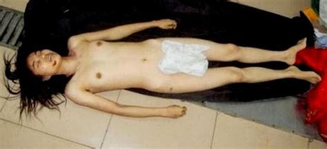 【閲覧注意】遺体安置所の職員さん、”美少女の全裸遺体” を次々と晒してしまう・・・（画像あり） ポッカキットポッカキット