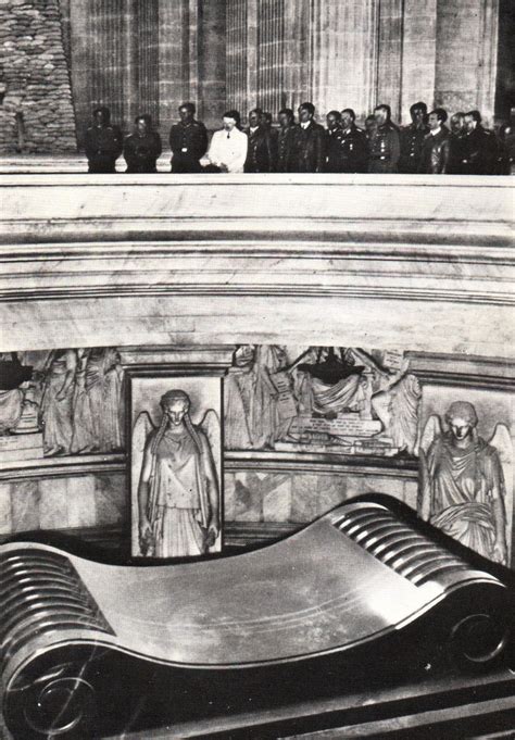 Tumulo De Hitler