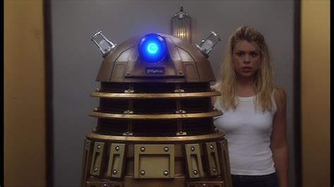 Nackte Billie Piper In Doctor Who 2005