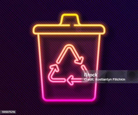 검은 색 배경에 분리 된 재활용 기호 아이콘이있는 빛나는 네온 라인 휴지통 휴지통은 아이콘을 만들 수 있습니다 쓰레기통 표지판 바구니 표지판을 재활용합니다 벡터 쓰레기