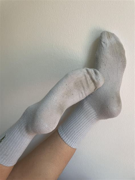 Verkaufe Getragene Höschen Und Socken 🫦🔥 Rfussfetishcumunity