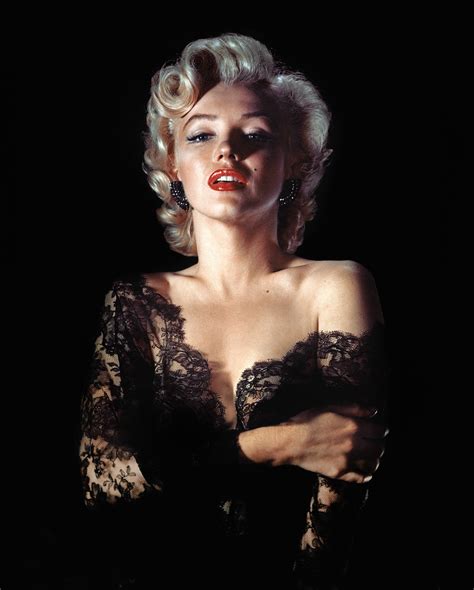 Mariyn Monroe By Ernest Bachrach Marilyn Monroe Photos Marylyn Monroe Marilyn Monroe