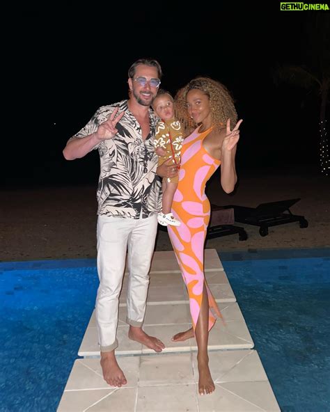 Kylie Bunbury Wiki Biography Age Gallery Spouse And More