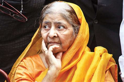 2002 Post Gujarat Riots Sc Defers Hearing On Zakia Jafris Plea Till