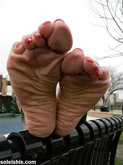 Piedi Rugosi Di Queen B Porn Pictures Xxx Photos Sex Images Pictoa