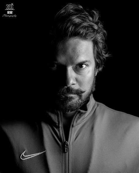 Rajesh Rathod On Linkedin Aajaymehra Moodyportraits Moodyportrait Moodyphoto Dramaticportrait