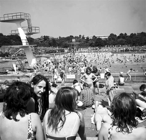 Ddr Bildarchiv Berlin Freibad Berlin Pankow In Der Ddr