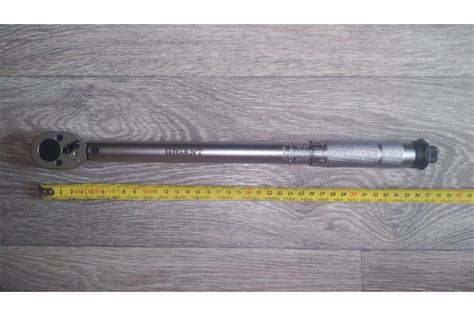 Динамометрический ключ 3/8" 10-110 Нм Gigant Professional, Длина 230мм ...