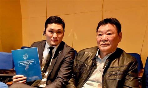 Наадмын Ерөнхий найруулагчаар Н Жанцанноров Ерөнхийн продюсерээр хүү Ж Дамдинцэрэн ажиллана