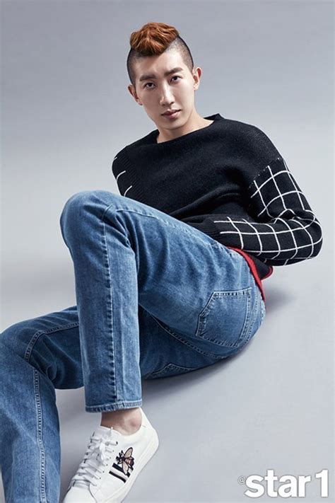 이와중에 청바지 조현 MLBPARK