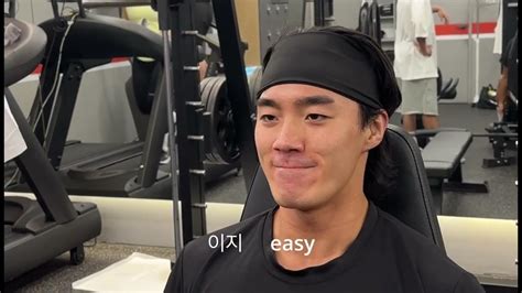 5월도 바쁘게 흘러갔다 바디프로필 대회식단 짐웨어 디자이너 하루 트레이너 하루 구의동 이진욱 덱스 아아니 석스 Youtube