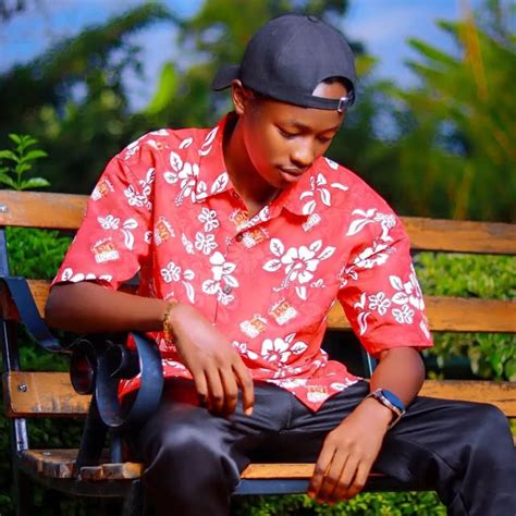 Mark Kiarie Sen Seii On Threads