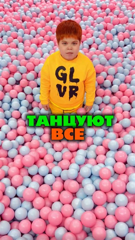 Вова Солодков Друзья снимайте под звук видео и отмечайте меня я буду лайкать каждого😉🫶🏼