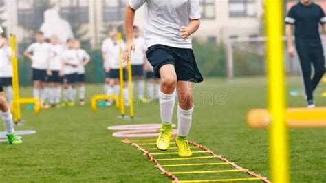 How Do I Teach Soccer Positions To U8 Soccer Crest Creator