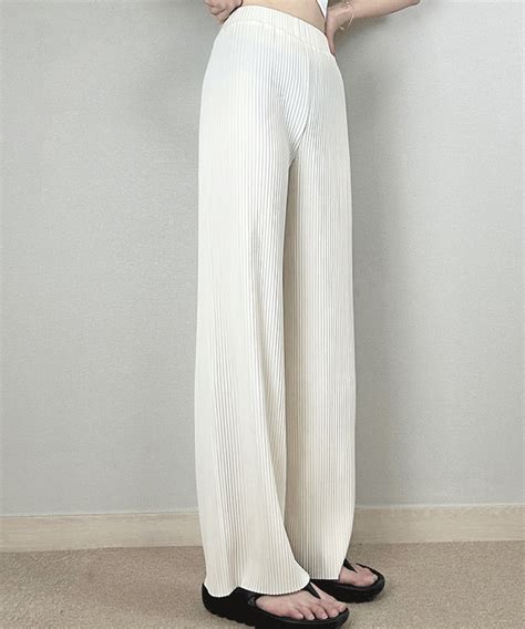 와이드핏 플리츠팬츠 플리츠바지 봄 여름 플리츠바지 주름바지 주름팬츠 고무줄바지 허리밴딩바지 와이드추리닝바지 트레이닝팬츠 와이드팬츠 와이드바지 아이보리 베이지 블랙 에이블리