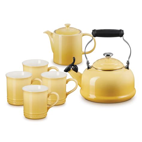 Tea Lovers Set Tea Kettle And Teapot Le Creuset