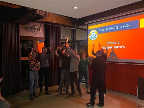 Grote NWC Quiz Legends Winnaar E Editie Van Grote NWC Quiz Voetbalvereniging N W C Asten