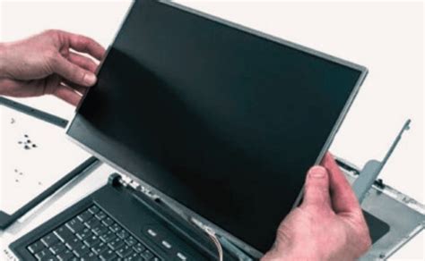 Harga Ganti LCD Laptop Terbaru 2023 Republic Laptop