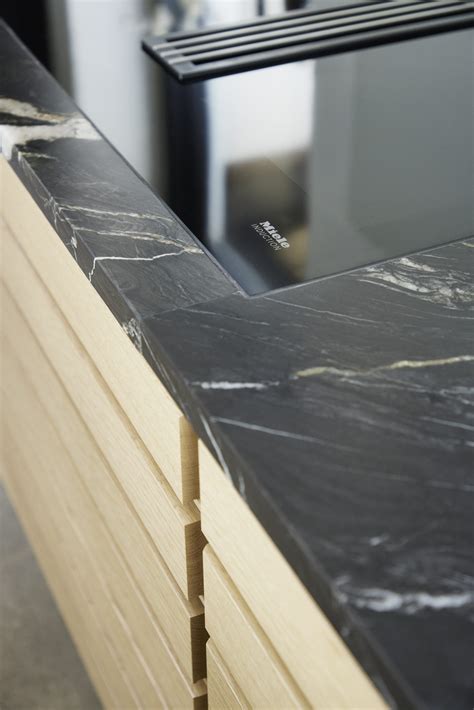 Svenstrup J Form 1 Multiform