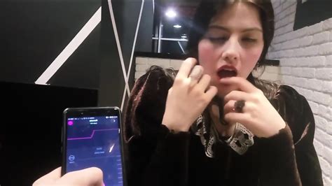 Vibrating Panties In A Restaurant Eporner