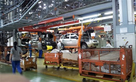 Экскурсия на АвтоВАЗ — Lada Granta 2012 года наблюдение Drive2